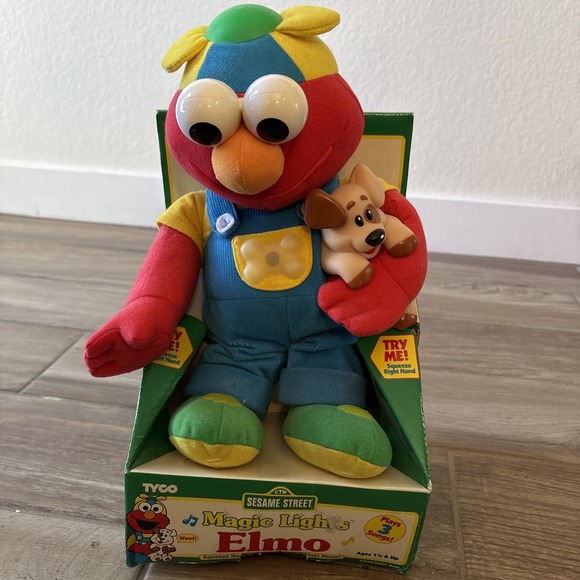 Fisher-Price | Toys | Vintage 997 Magic Lights Elmo Tyco Musical Plush ...